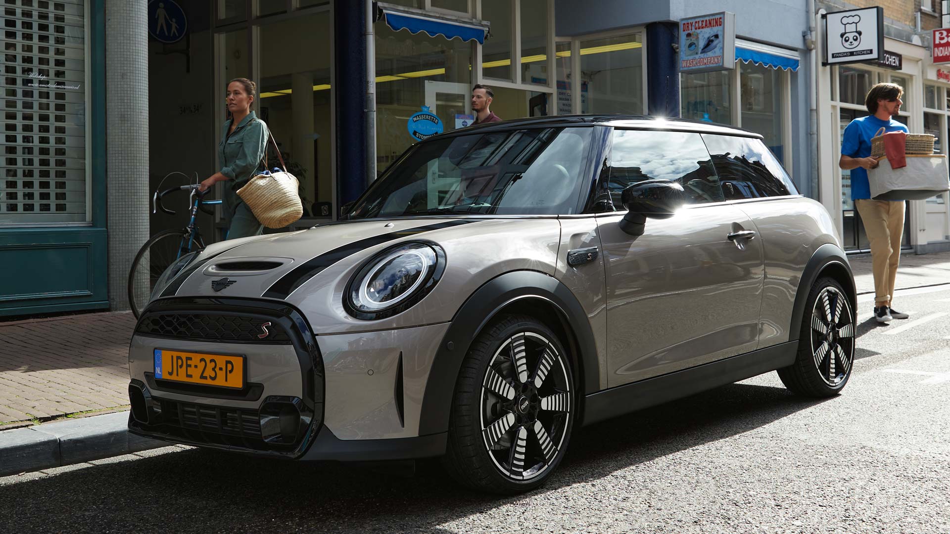 MINI 3-DOOR HATCH | Select Offer | MINI