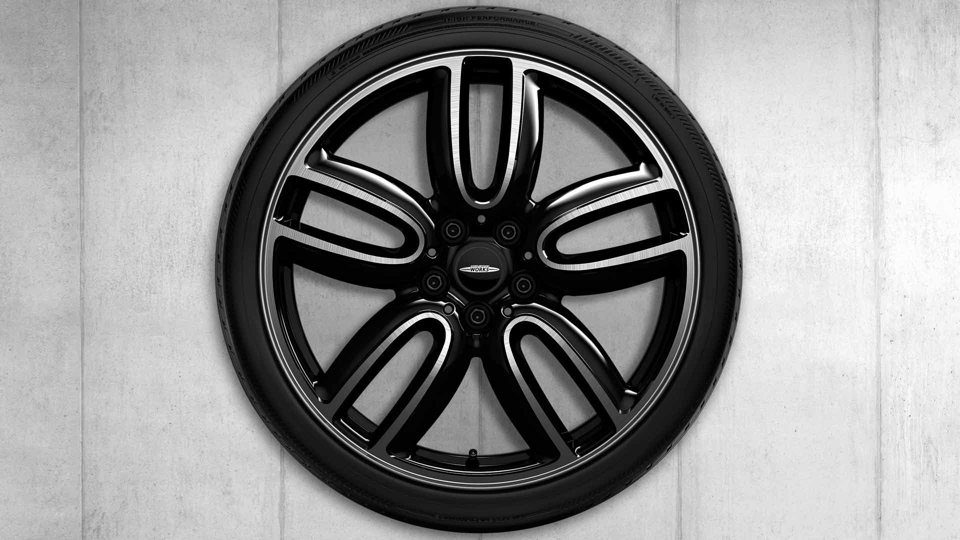 Light alloy wheel Course Spoke style 523 in Jet Black/burnished