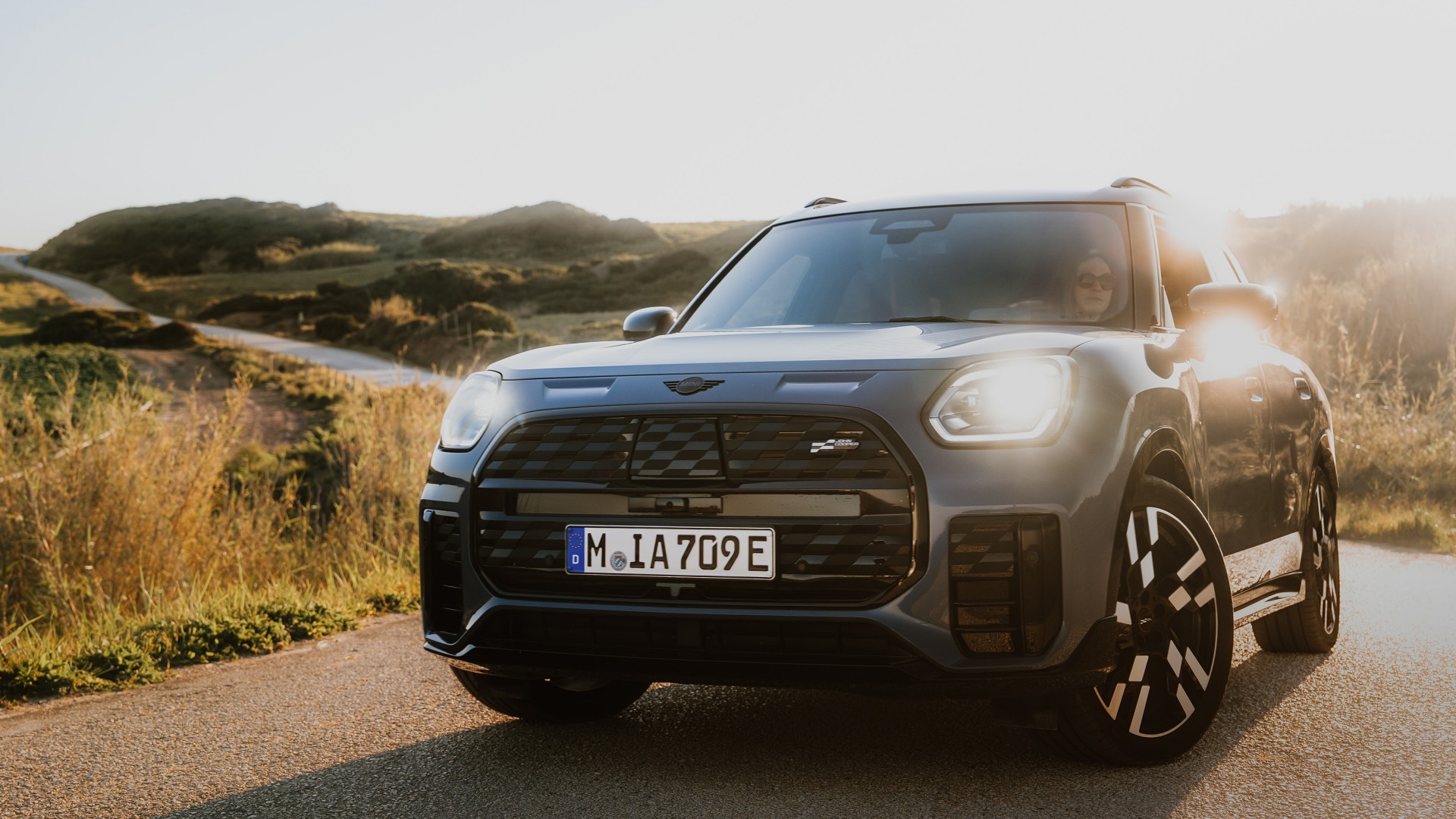 MINI WHEELS AND TYRES